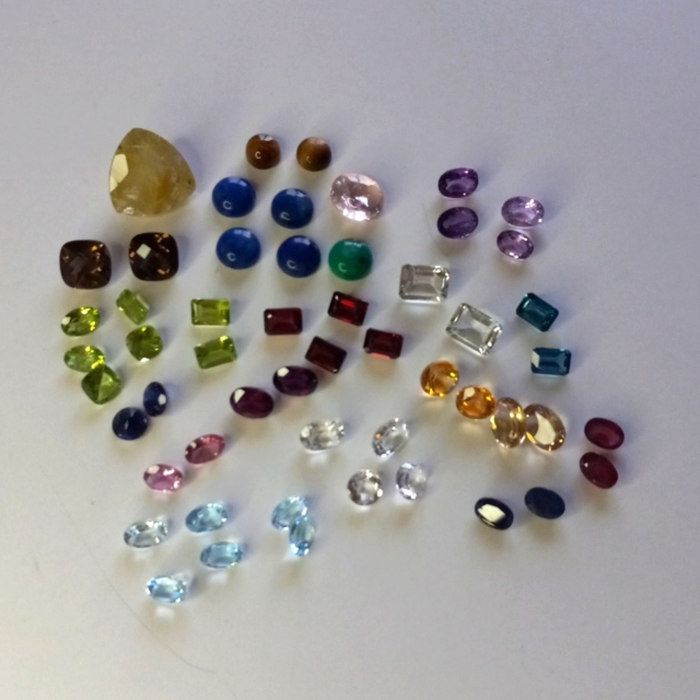 88 Cts Of Loose Gemstones. - Gem